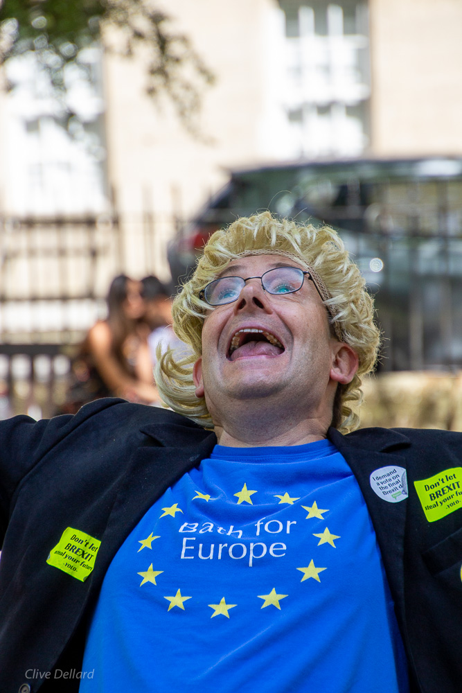 ‘Boris’ back in Bath for monthly rally – Bath for Europe